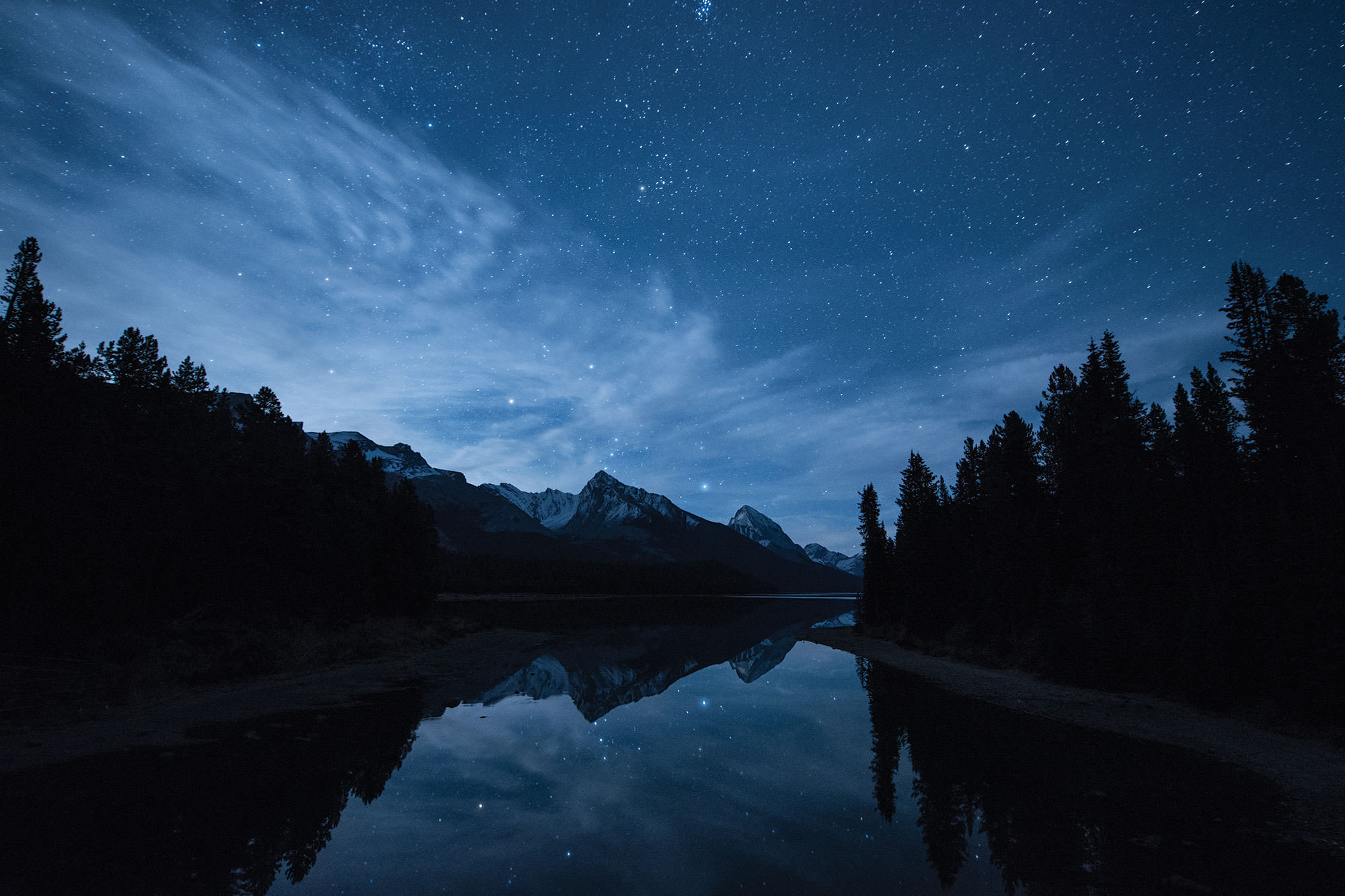 8 things to do by moonlight in Jasper